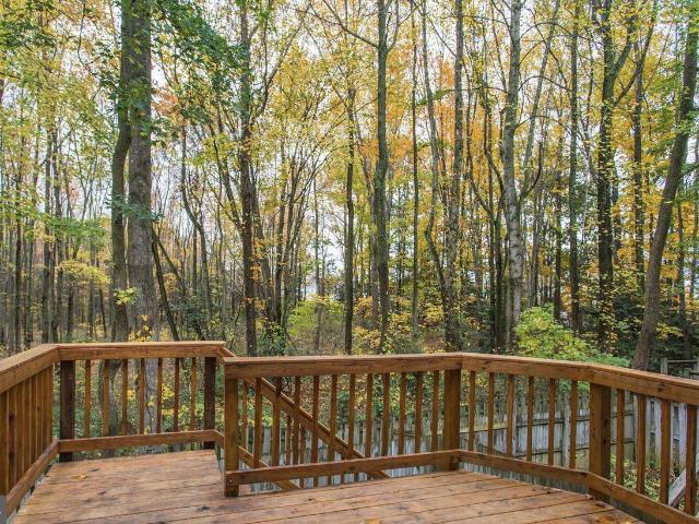 307 Stafford Mews Ln, Stafford, VA 22554 | MLS #VAST2046
