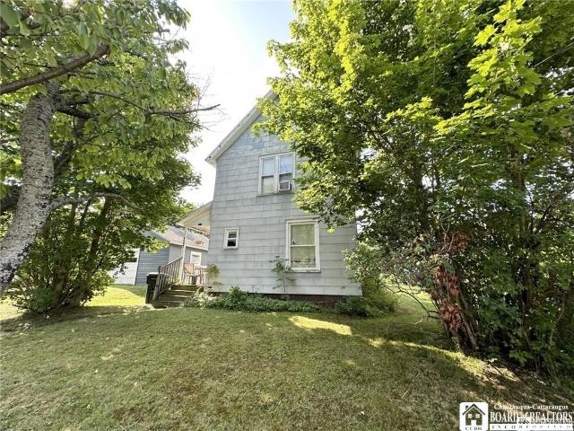 307 Summit Avenue