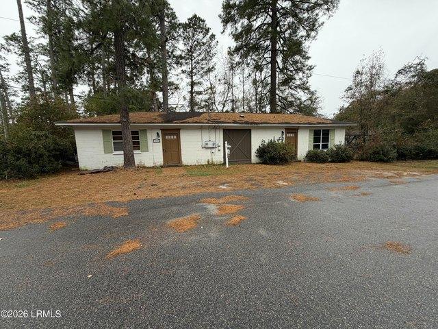 307 Poplar St W, Hampton, SC 29924