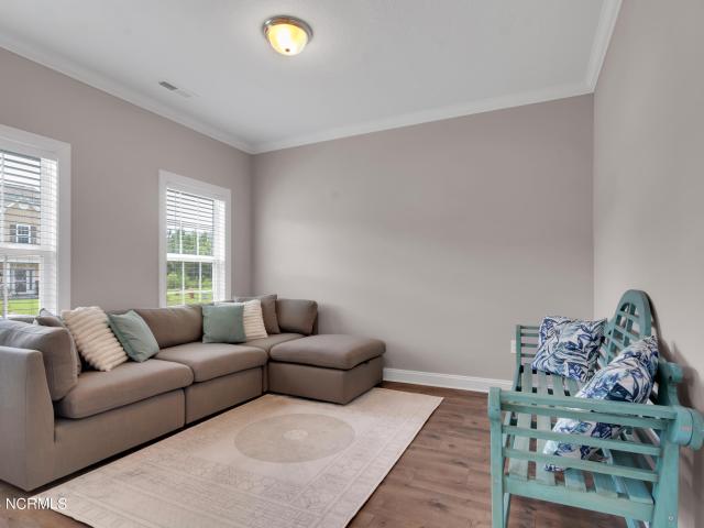 307 Pettigrew Lane