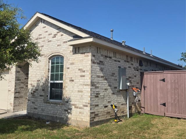 307 Prairie Grass Trail