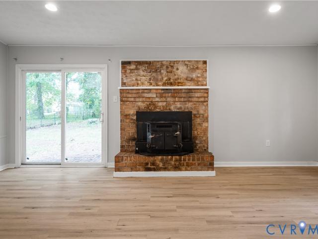 307 Roanoke Ave, Colonial Heights, VA 23834 | MLS #2611