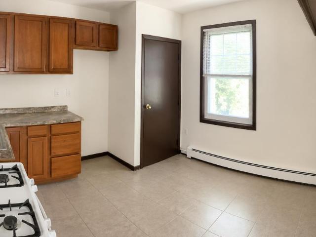 307 Rock Avenue 2