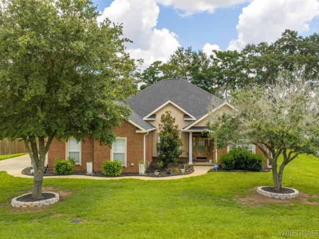 307 Red Dirt Rd, Enterprise, AL 36330