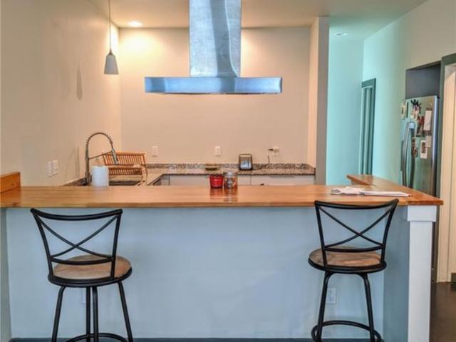 307 W 23rd Street 307