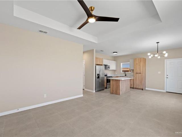 307 W Campeche Street 2
