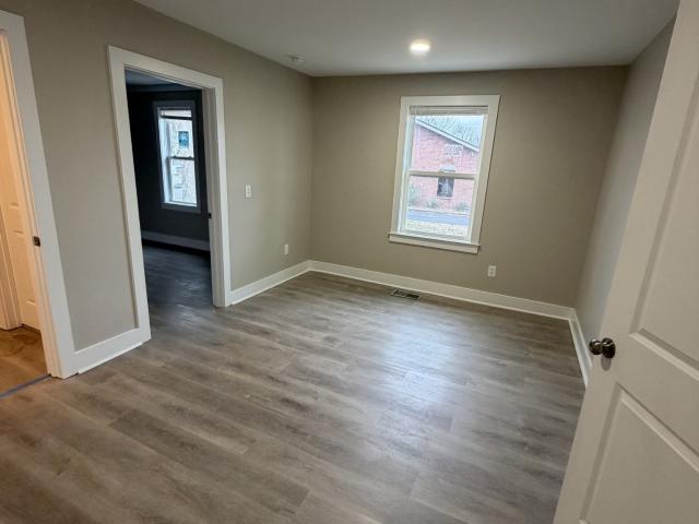 307 W High St # 309