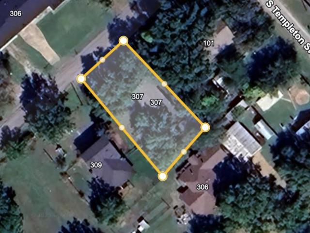307 W Merritt Avenue