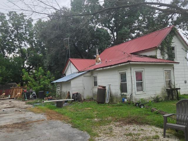 307 W Rose Avenue