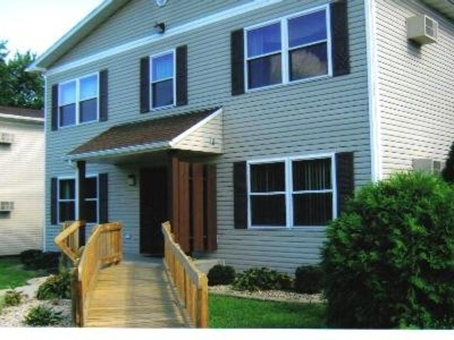307 Water St 2 beds, 1 full bath