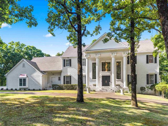 307 Whispering Hills Street