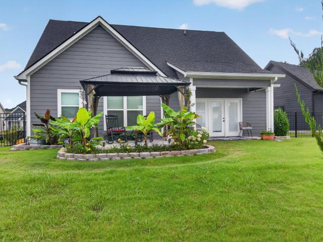 307 Willow Grove Court