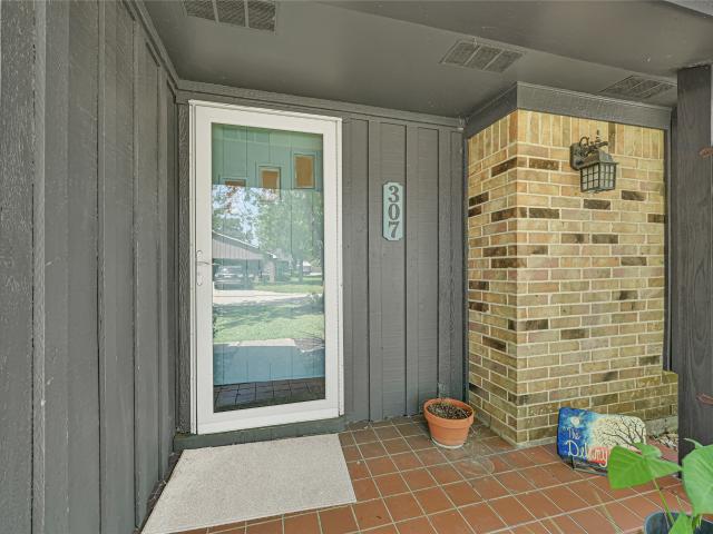 307 Winding Road