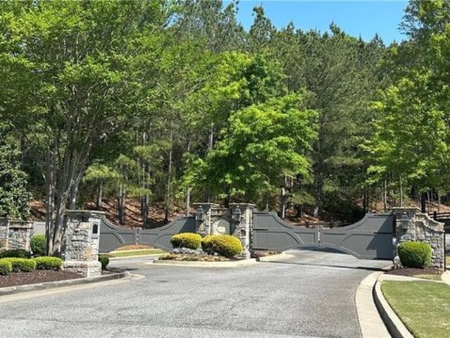 307 Timberview Trl, Alpharetta, GA 30004