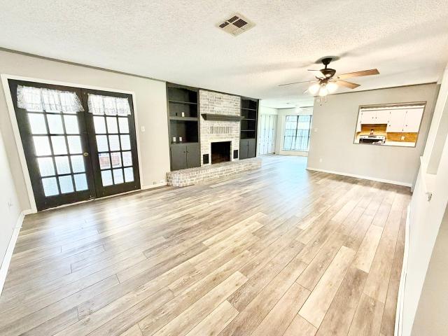 307 Trailwood Drive