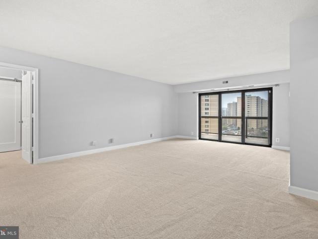 307 Yoakum Parkway Unit# 703, Alexandria, US, VA