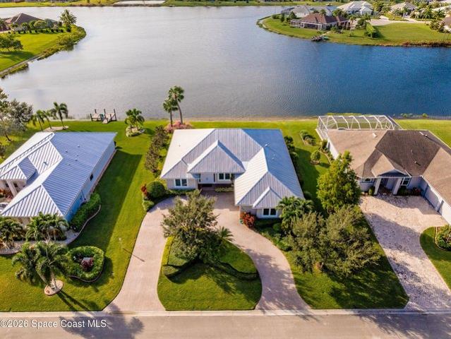 307 Yearling Trl, Sebastian, FL 32958