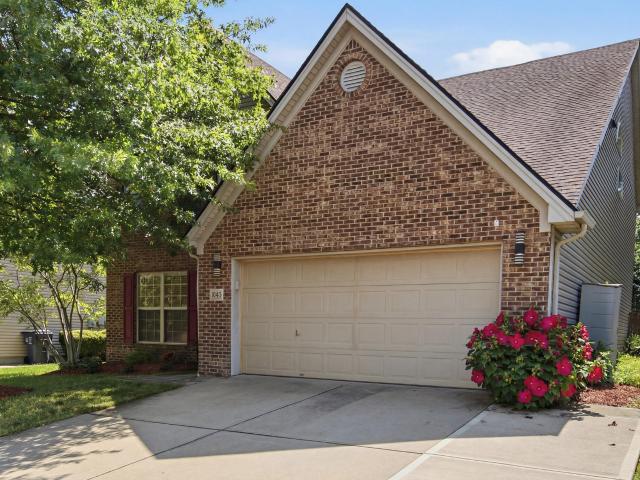 3084 Majestic View Walk