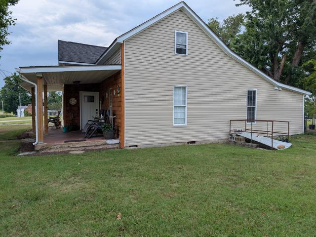 3084 Austin Tracy Rd