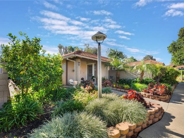 3084 Via Serena N, Unit C, Laguna Woods, CA 92637 | Compass