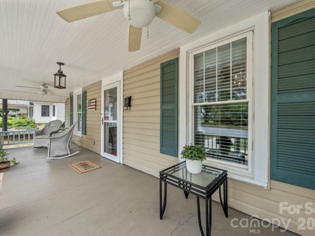 3084 W Main Street
