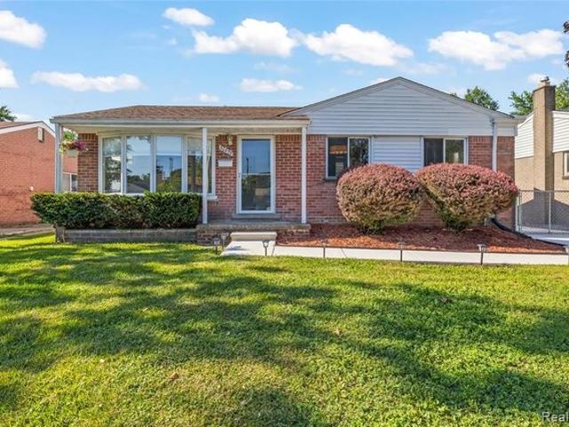 30853 Steinhauer St, Westland, MI 48186