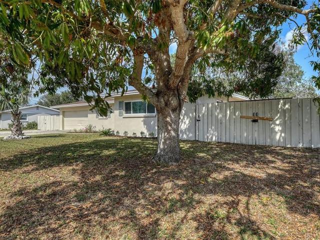 3085 Goldenrod St, Sarasota, FL 34239 | MLS #A4663 | Compass