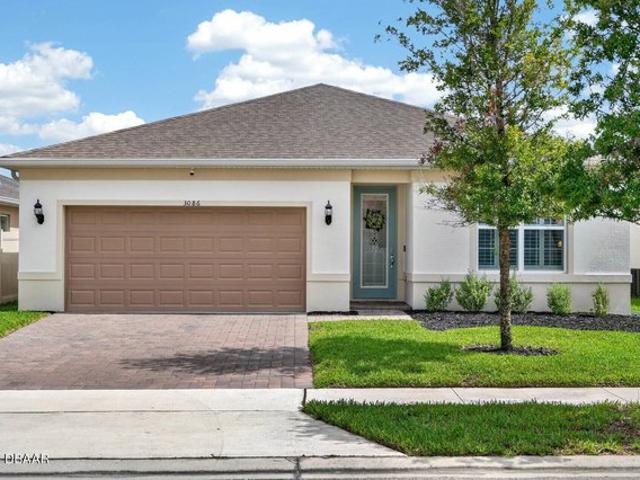 3086 Green Park Dr, Deland, FL 32724
