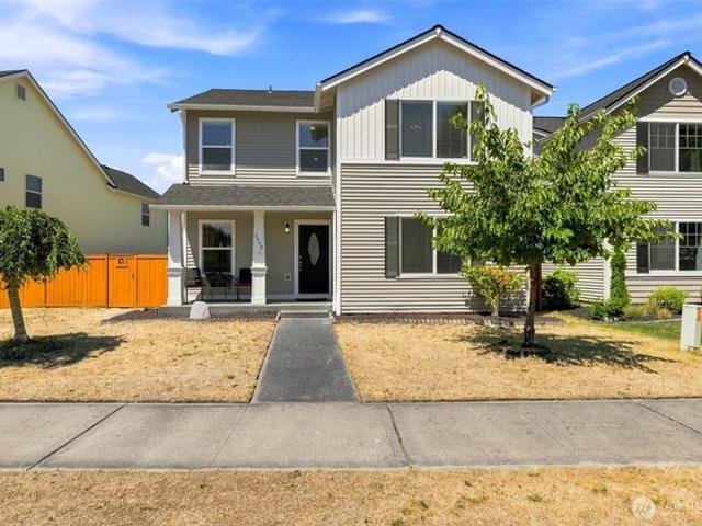 3086 Walker Rd, Dupont, WA 98327