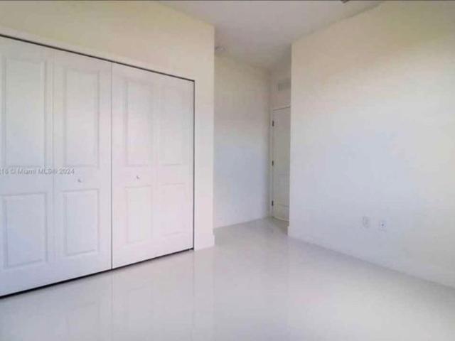 30870 SW 192nd Ave, Homestead, FL 33030
