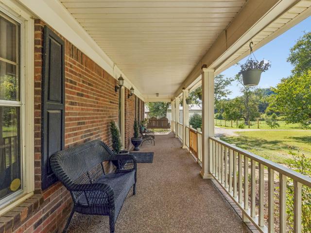 3087 Valley Creek Rd