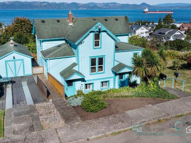 3088 Felder rubs 2 Bedroom Apartment for Rent at 3088 Harrison Ave, Astoria, OR 97103