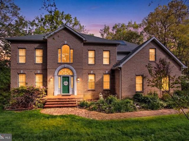 3088 Fenwick Dr, Finksburg, MD 21048
