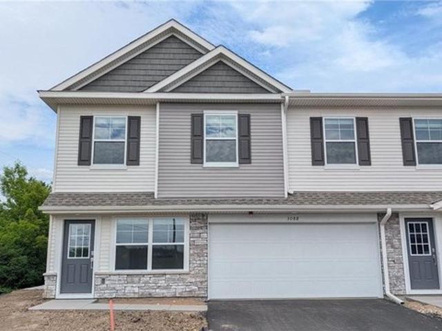 3088 Hemlock St, Little Canada, MN 55117