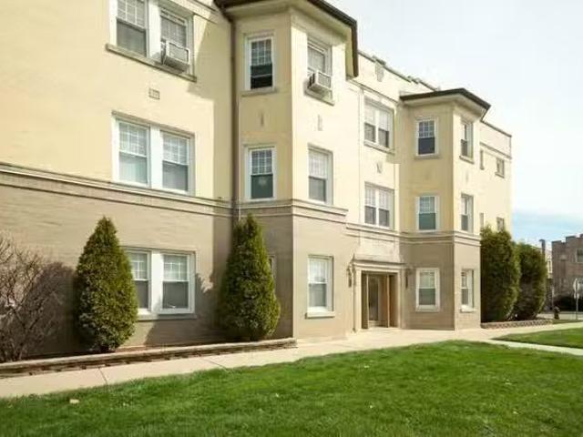 30894959 6401 23rd St #1