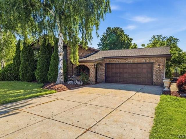 3089 N Creek Rd, Youngstown, NY 14174