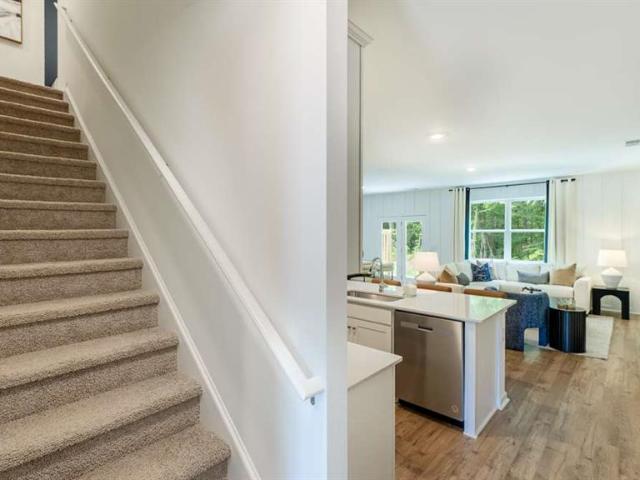 3089 Yellowhammer Drive