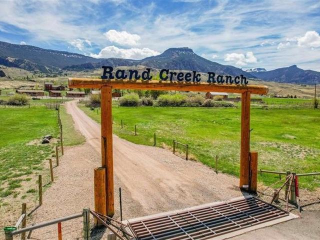 3080 and 3064 N Fork Hwy, Cody, WY 82414