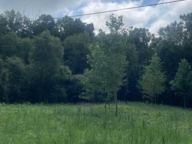 3080 Pershing Dr, Coloma, MI 49038