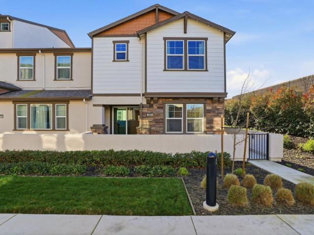 3080 Seaspray Walk, Sacramento, CA 95833 | MLS #226014 | Compass