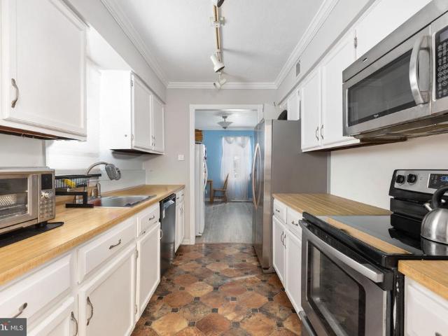 3080 Tecumseh Court