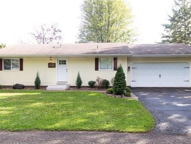 3080 Upper 76th St E, Inver Grove Heights, MN 55076