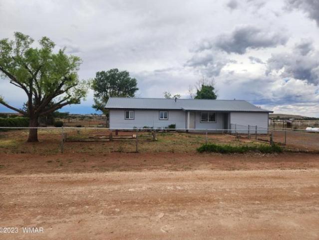 3080 W 8th Pl, Saint Johns, AZ 85936