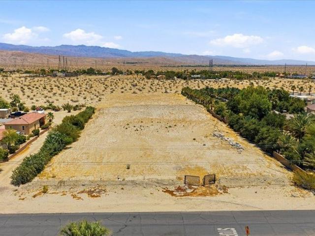 30814 Desert Moon Dr, Thousand Palms, CA 92276