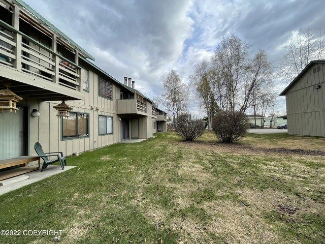 3081 Lois Dr Apt 812, Anchorage, AK 99517