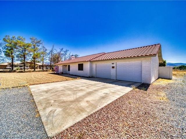 3081 S Rainbow Ave, Pahrump, NV 89048