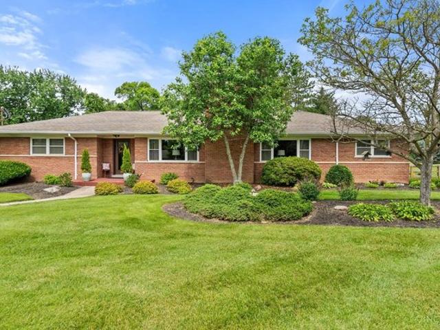 3081 Werkridge Dr, Green Township, OH 45248