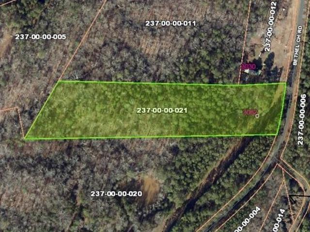 3082 Bethel Church Rd, Laurens, SC 29360