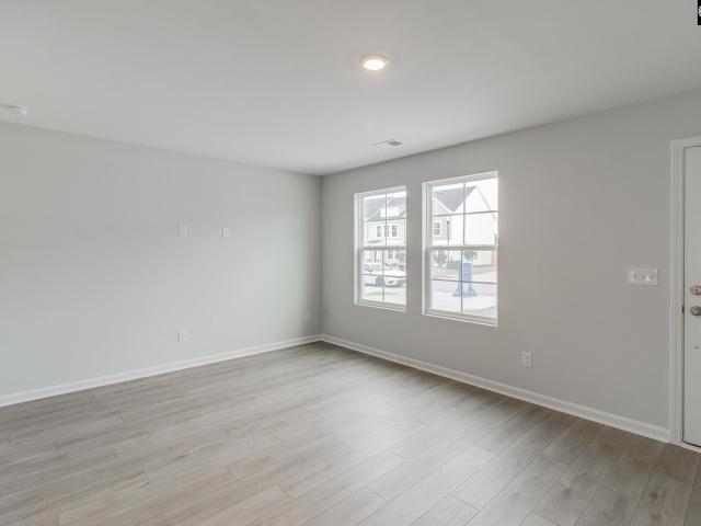 3082 Harborview Drive