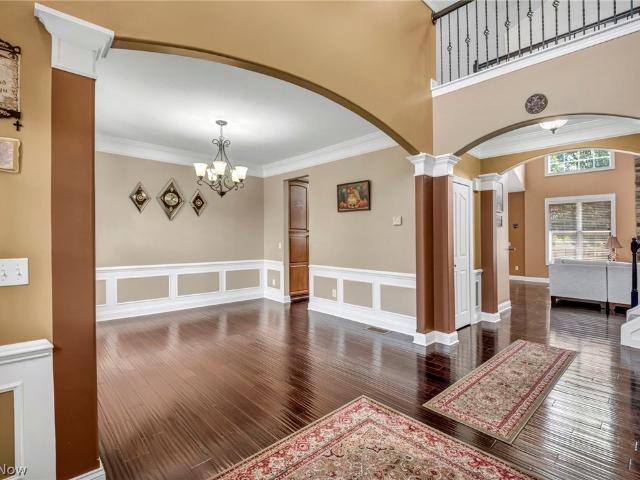 3082 Willowbrook